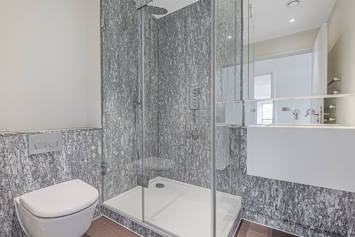 No.2, 10 Cutter Lane, Upper Riverside - Greenwich Peninsula Living