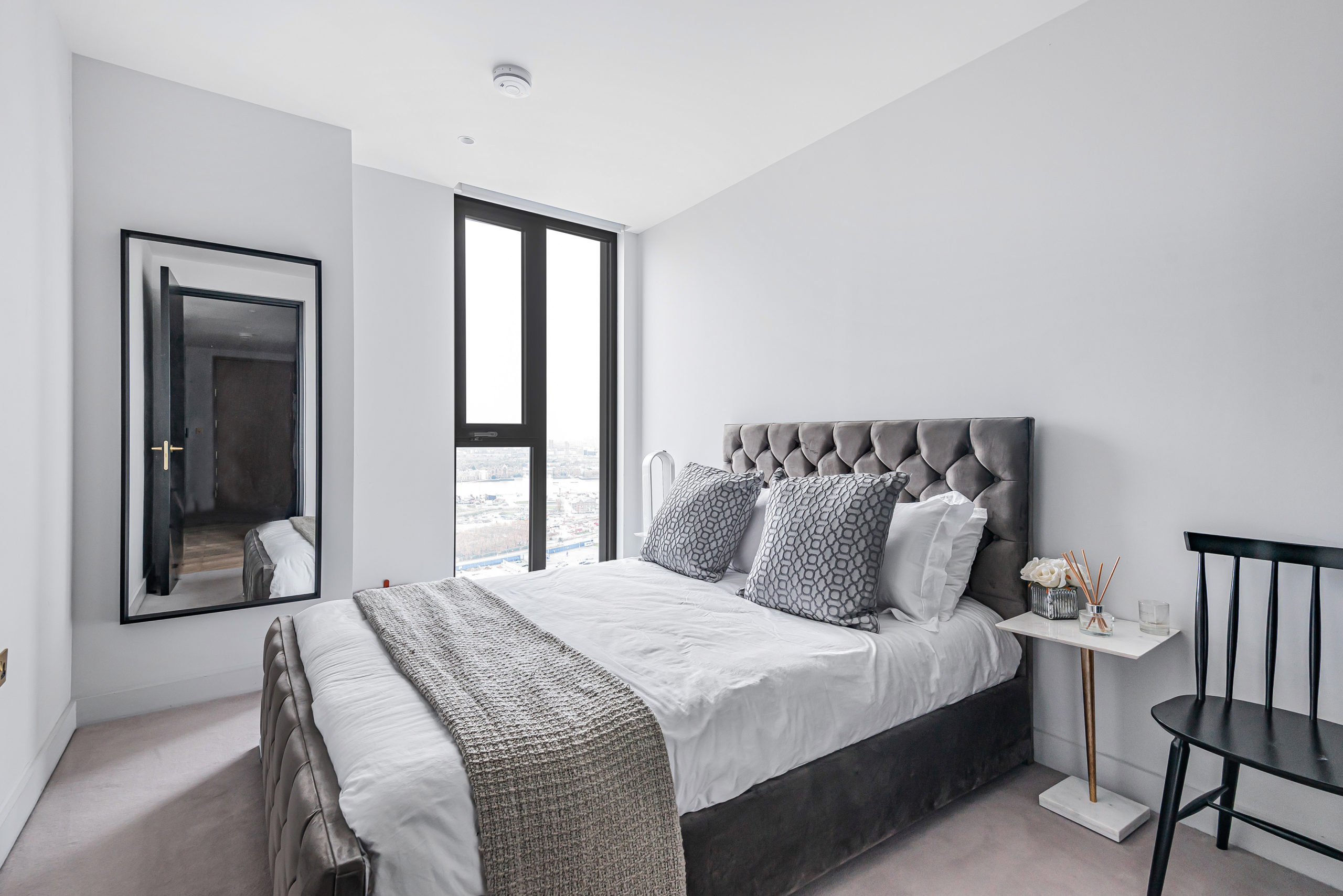 The Waterman, 5 Tidemill Square, Lower Riverside, Greenwich Peninsula ...